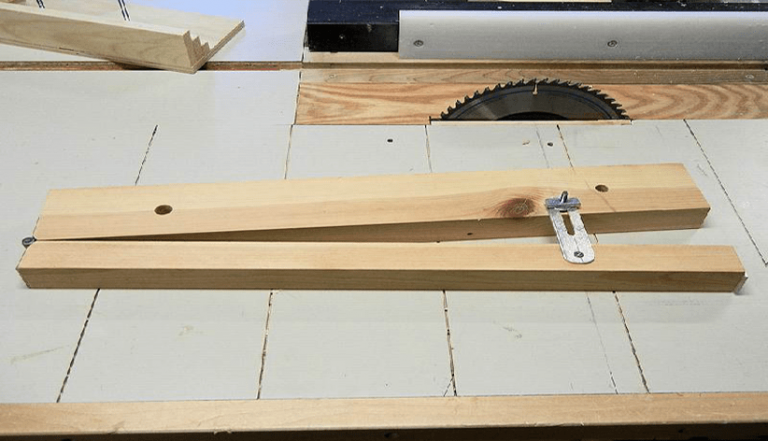 6 Easy Ways To Cut a Taper on a Table Saw - homenewtools